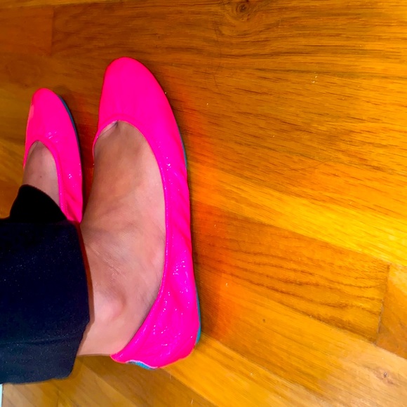 Tieks | Shoes | Tieks Neon Pink Pop Pink Ballet Flat | Poshmark